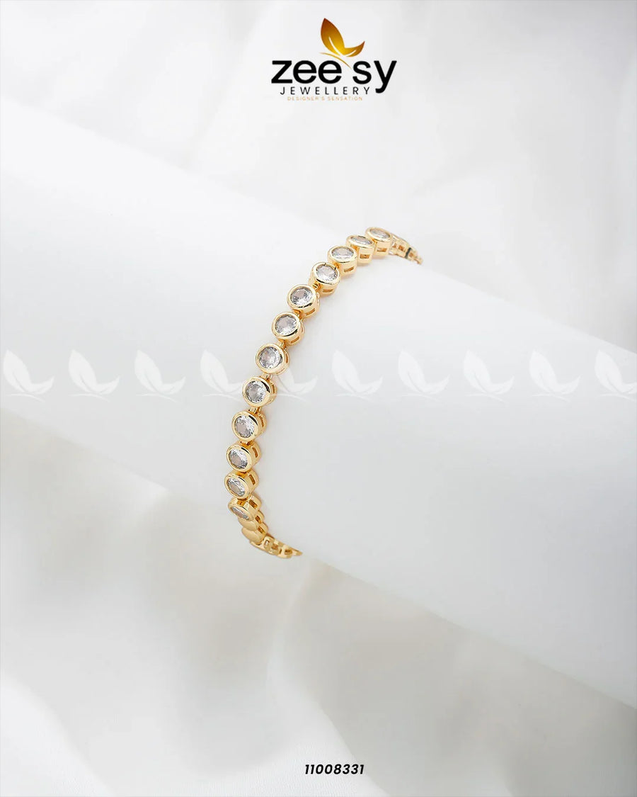 Designer Bracelets for Women | Gold Style Design | Karachi Pakistan ...