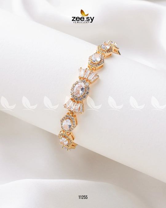 Designer Bracelets for Women | Gold Style Design | Karachi Pakistan ...